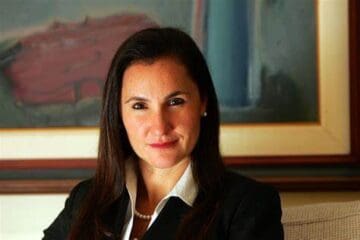 Flávia Piovesan - Biografia, carreira, ativismo, prêmios e obras